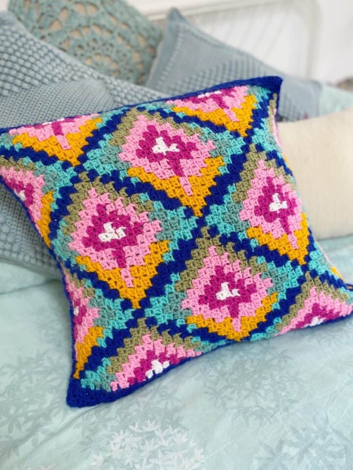 Crochet C2C Pillow Pattern - Geometric, Colourful and Fun | HanJan Crochet