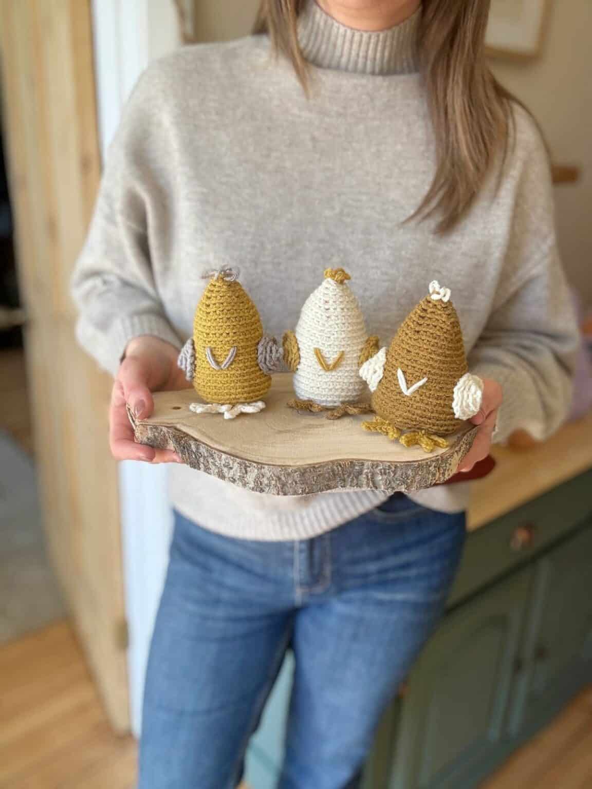 Simple Crochet Chicken Pattern (Amigurumi Chick + Easter Egg Cozy ...