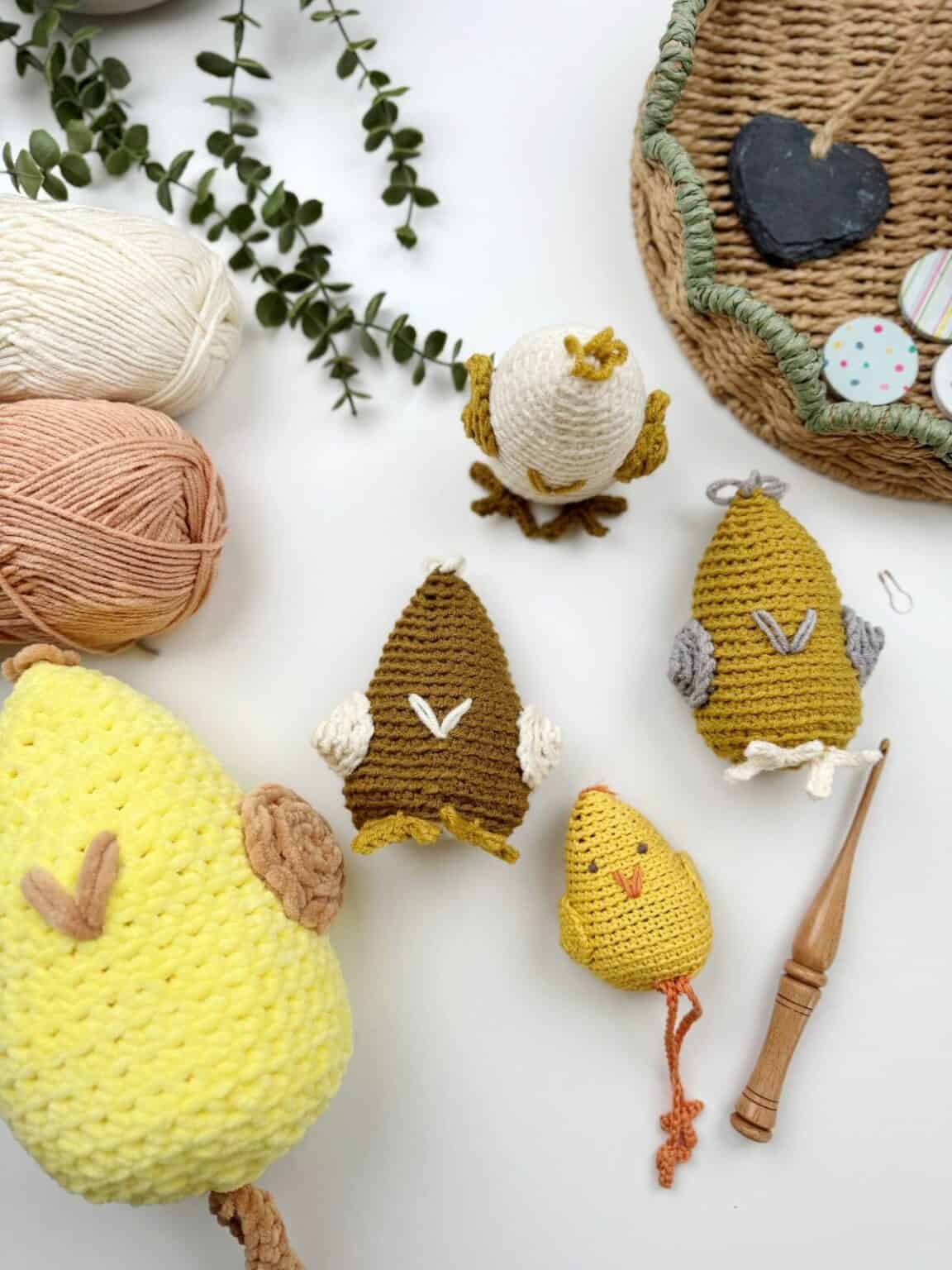 Simple Crochet Chicken Pattern (Amigurumi Chick + Easter Egg Cozy ...